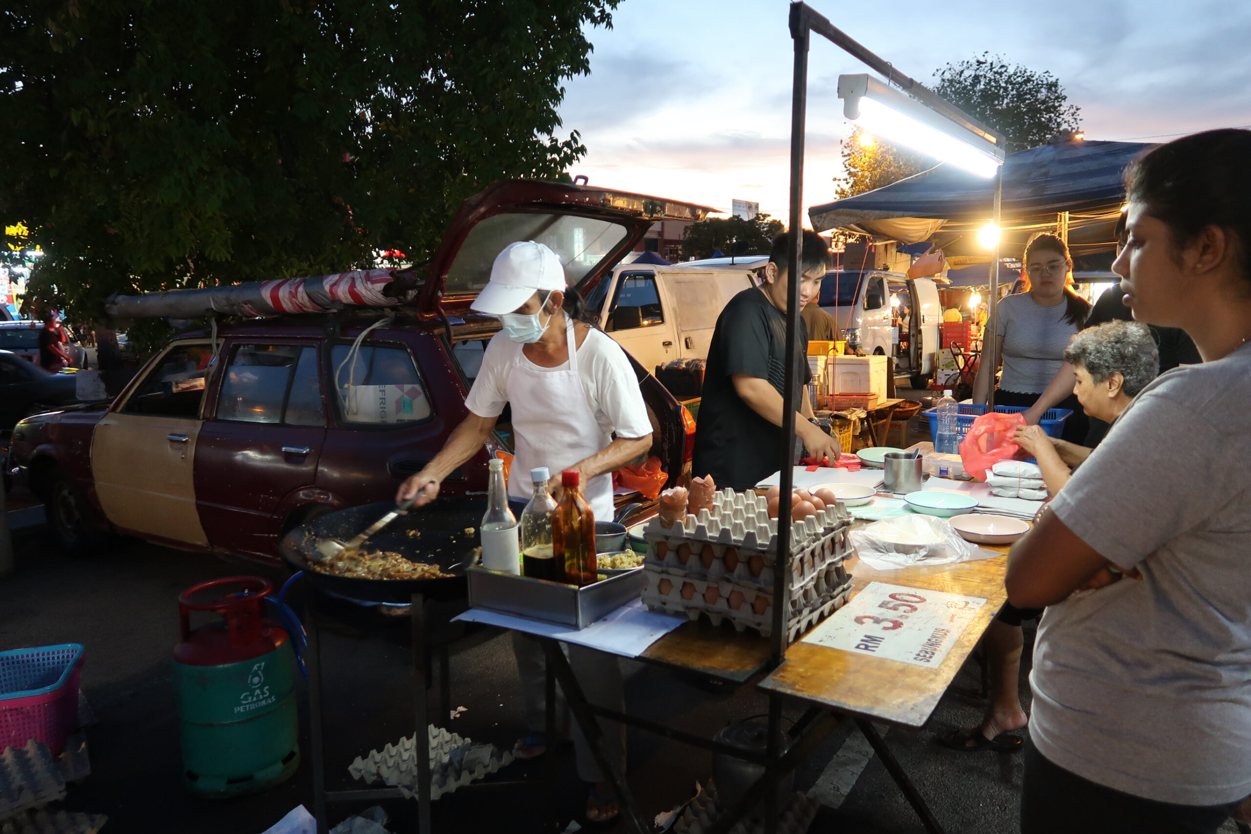 マレーシアの夜市 pasar malamを歩く - 日本華僑華人学会